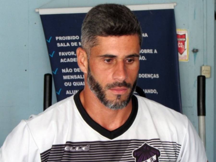 Para Gláucio, chuva atrapalhou desenvolvimento do jogo com 7 de Abril ... Para Gláucio, chuva atrapalhou desenvolvimento do jogo com 7 de Abril ...