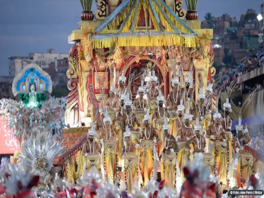 Nos 40 anos da Sapucaí, Viradouro é campeã do carnaval do Rio - Portal ...