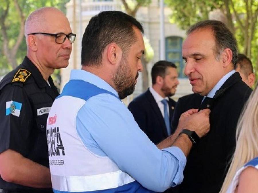 Hugo leal tem nomeação revogada por Castro e estreia de Caio Vianna em ...