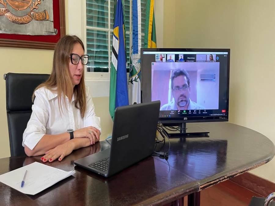 Fátima Pacheco, Prefeita de Quissamã, é reeleita para novo mandato à ...