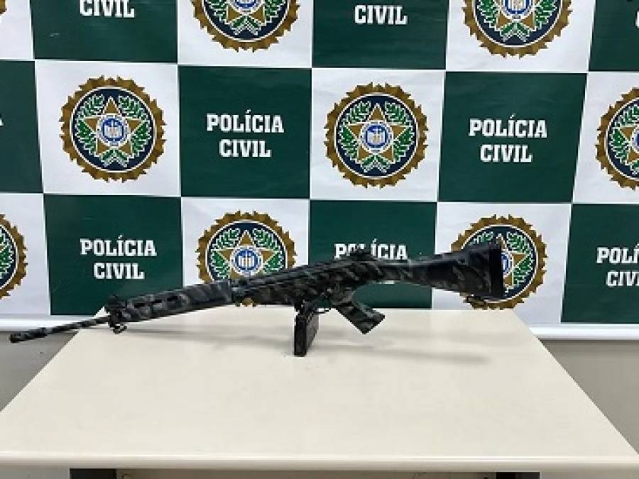 Policia Civil recupera fuzil roubado da Marinha - Portal Ururau - Site ...